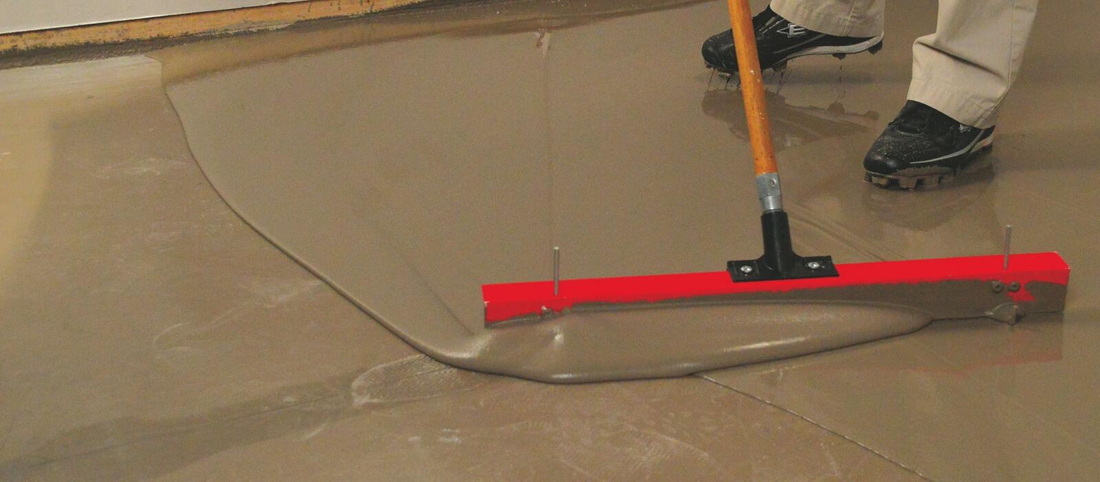 Autonivelante mod. V1000 - LNA